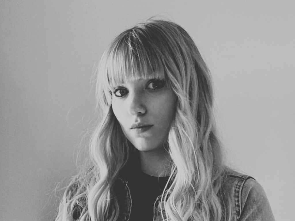 Girlhood, Diet Coke, and the Gospel of Detail: Lexi Pelle on Writing ...